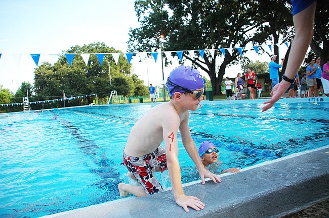 Winter Park tries to justify $140K pool heater | West Orange Times ...
