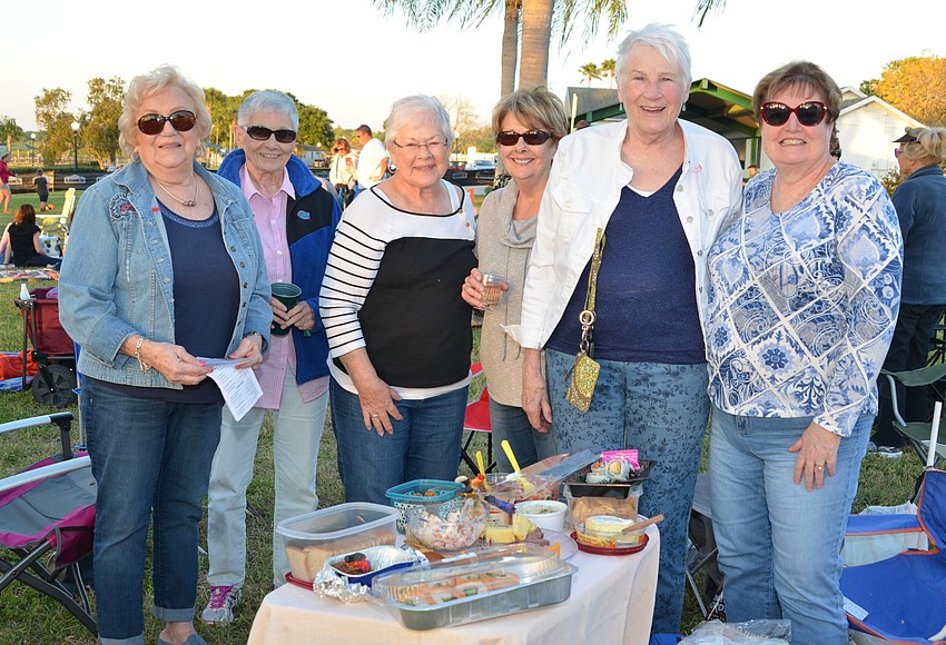 West Orange Times & Observer | Photo - Joan Birdsall, left, Debbie ...