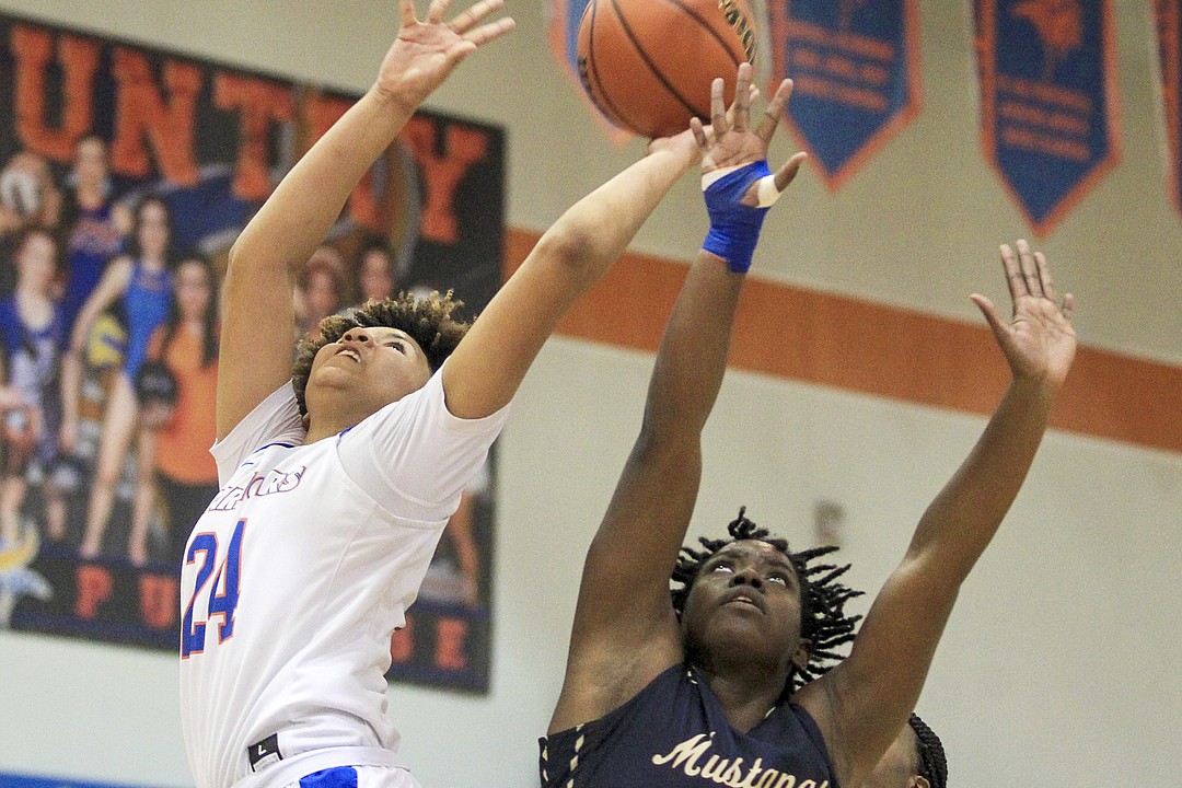 PHOTOS: West Orange girls basketball claims district title in 50-39 win ...