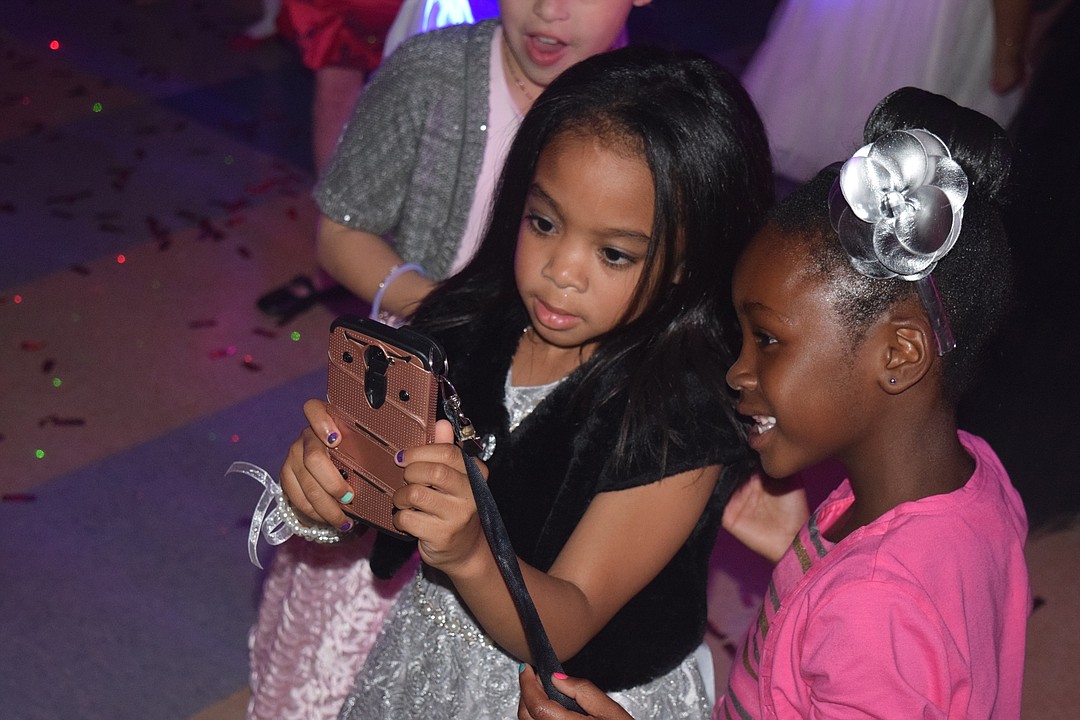 GALLERY: MetroWest Elementary Sweetheart Dance 2017 | West Orange Times ...