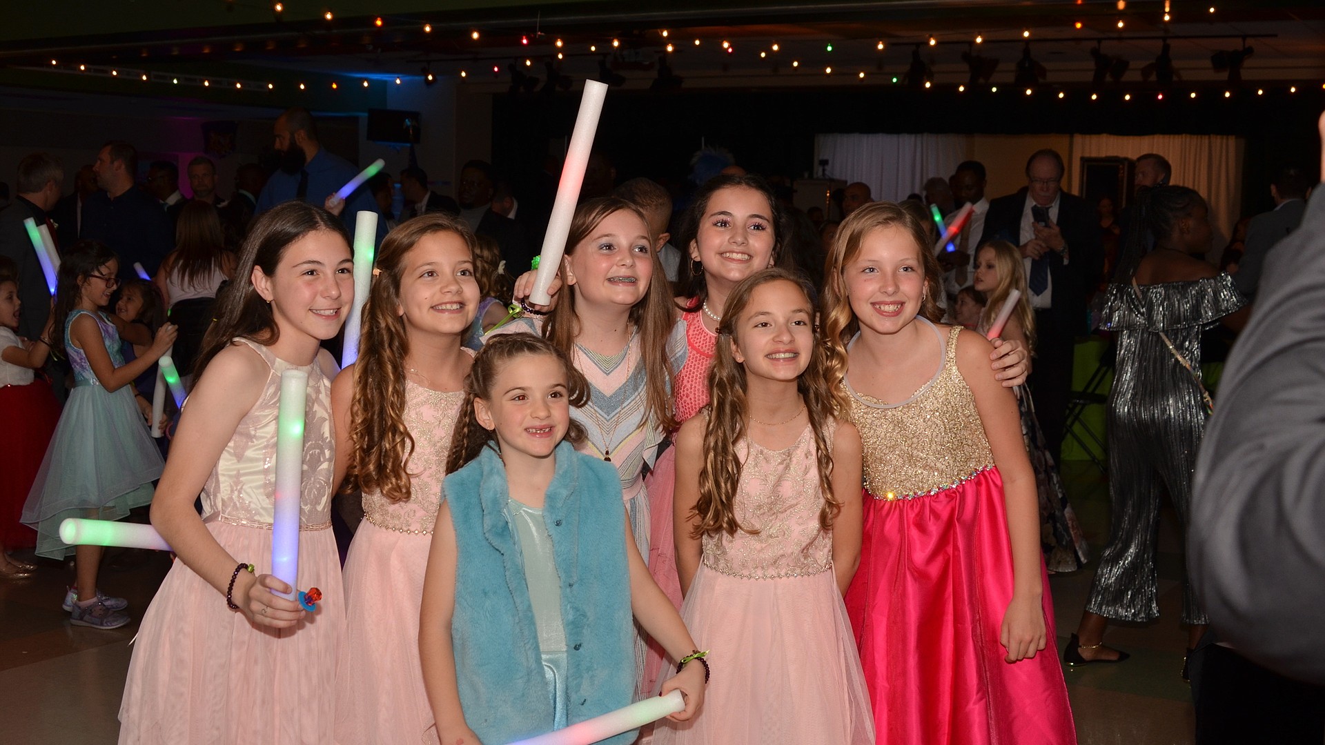 PHOTOS: Westbrooke Elementary hosts daddy-daughter dance | West Orange ...