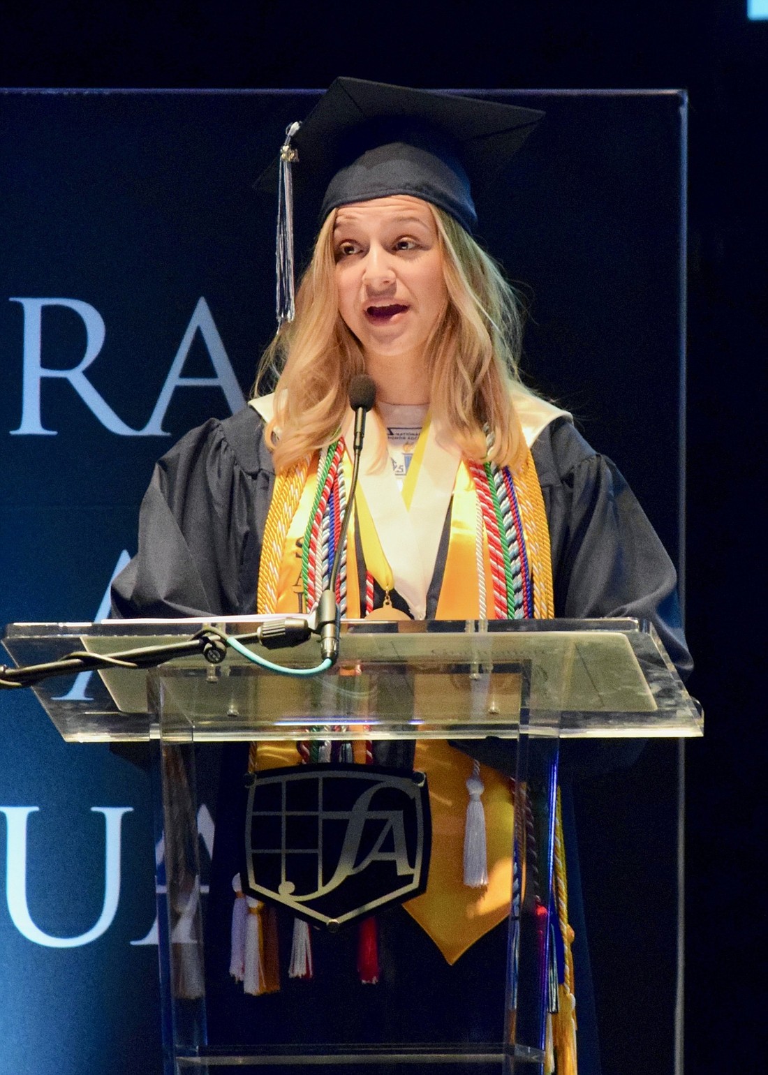 West Orange Times & Observer | Photo - Salutatorian Lauren Elzeer ...