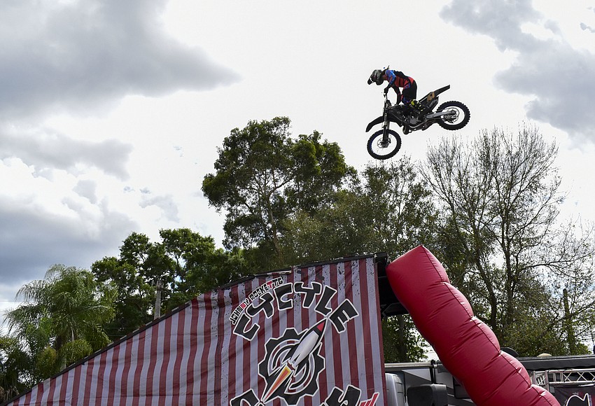 Your Observer | Photo - Cycle Circus Live is a FMX freestyle ...