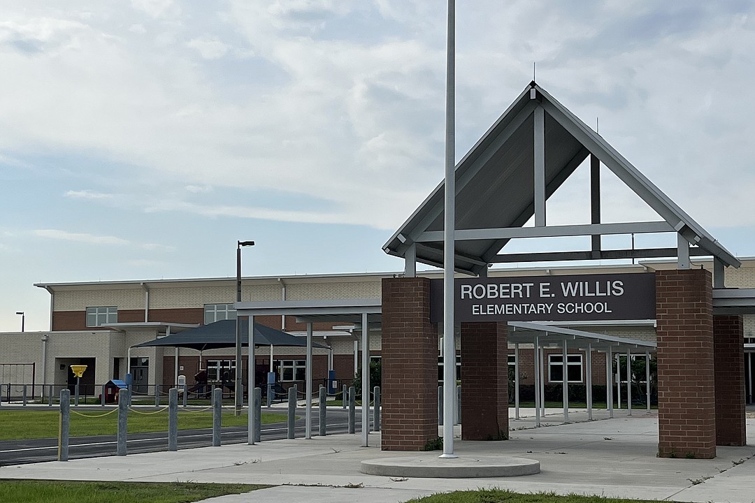 Manatee School District considers how to use vacant land to address ...