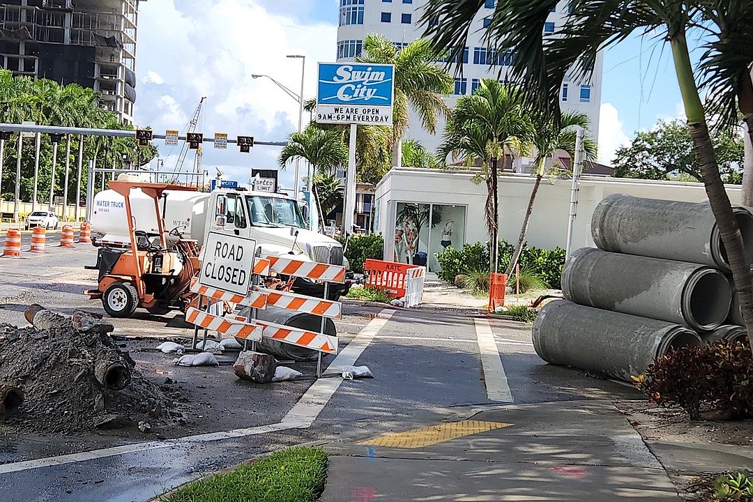 Street closures persist as 41/Gulfstream roundabout project moves ...