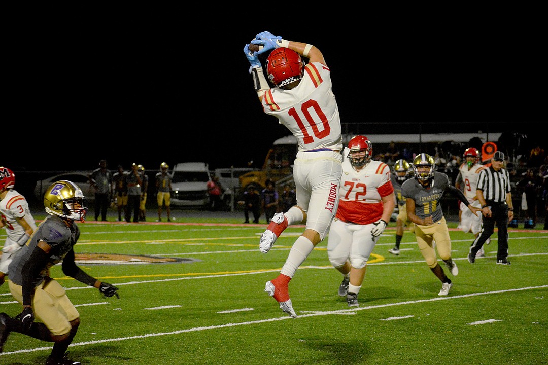 Cardinal Mooney football wins defensive slugfest against Booker | Your ...