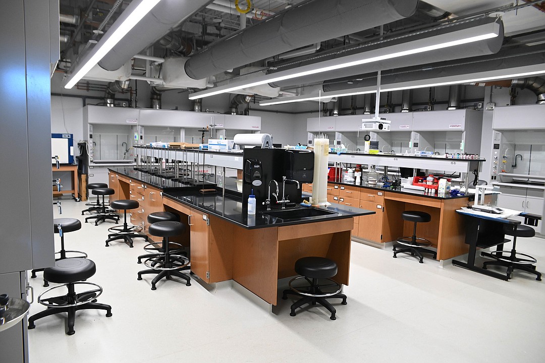 UNF, Johnson & Johnson Vision partner for research | Jax Daily Record