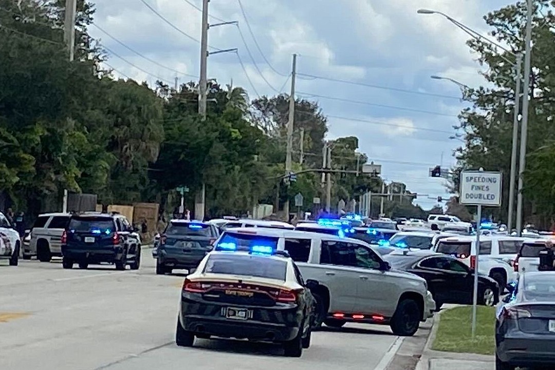 Lockdown lifted at Riverview High after threat against school | Your ...