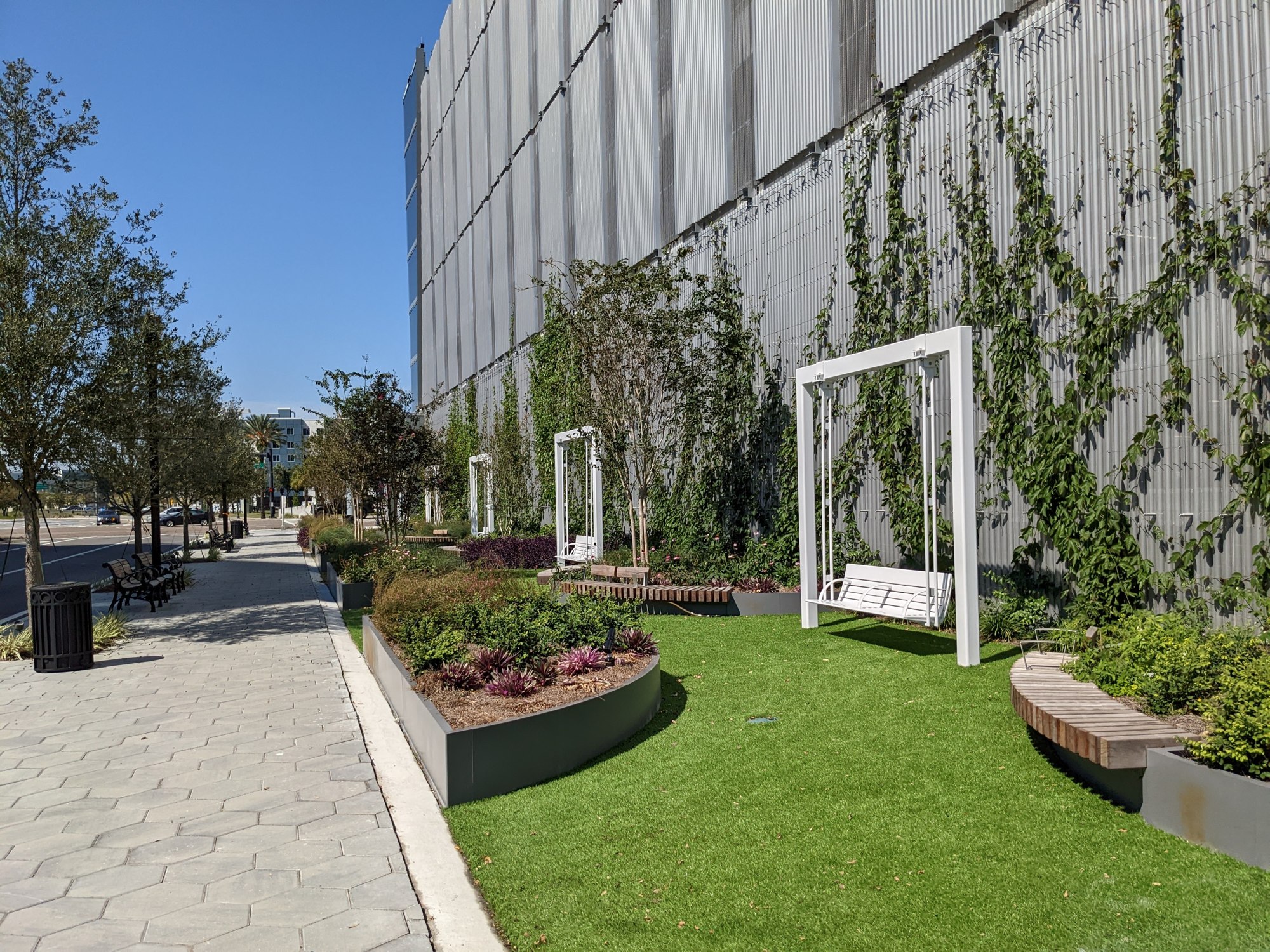 FIS cuts the ribbon on new $156 million headquarters in Riverside | Jax ...