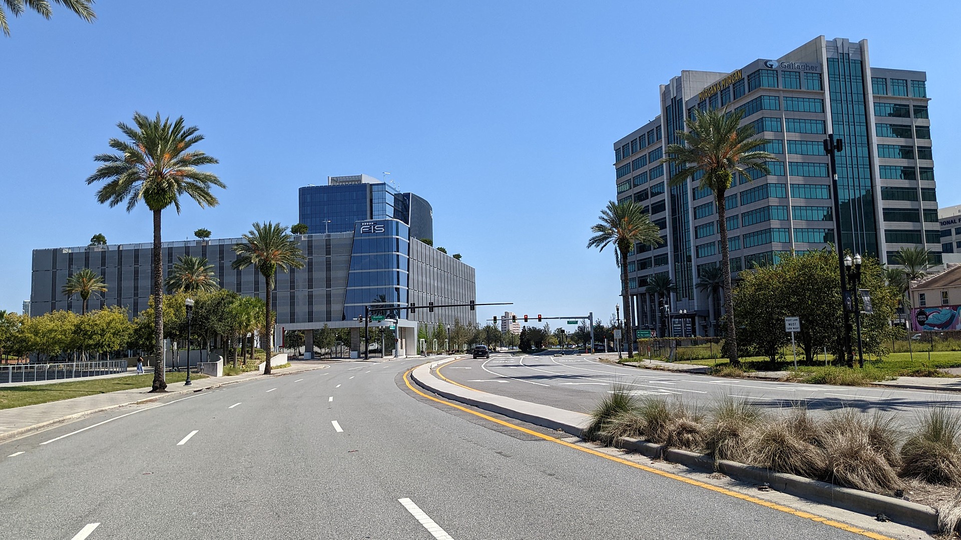 FIS cuts the ribbon on new $156 million headquarters in Riverside | Jax ...