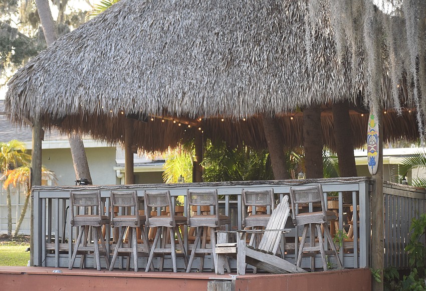 Your Observer | Photo - A chickee hut, not to be confused with a tiki ...