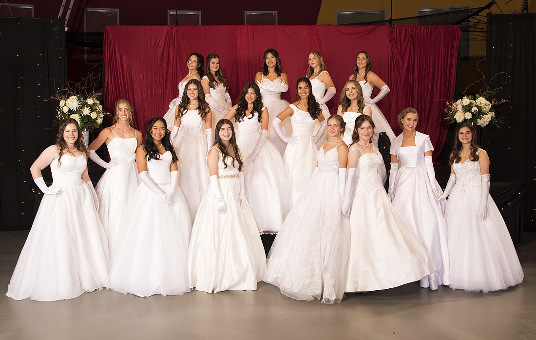 Your Observer | Photo - The 2022 Debutantes