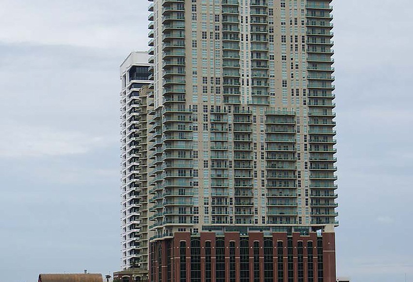 Peninsula Tower renovation plans