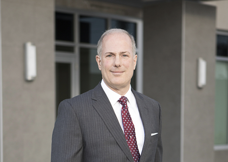 Leader of St. Petersburg bank to retire at year’s end | Business Observer
