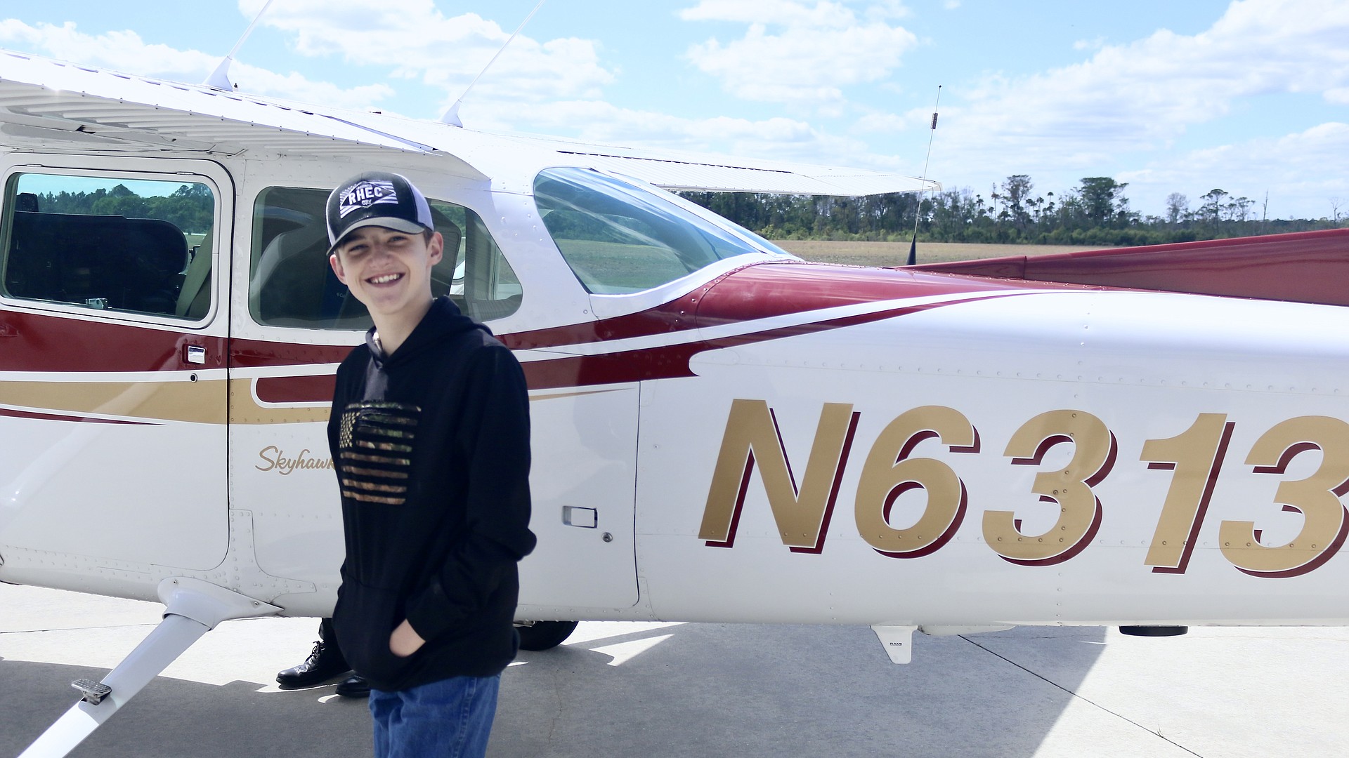 Dreams of Flight: Teens-in-Flight teaches terminally ill 16-year-old to ...