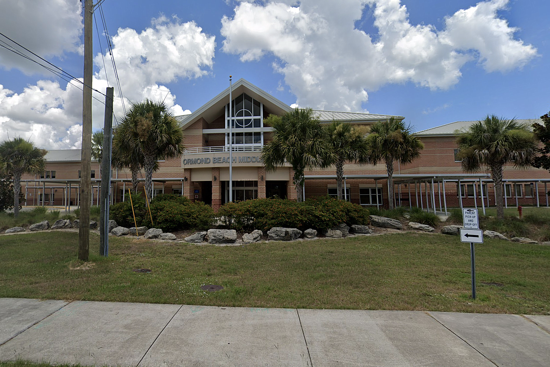 OBMS given 'all clear' after bomb threat issued via AirDrop | Observer ...