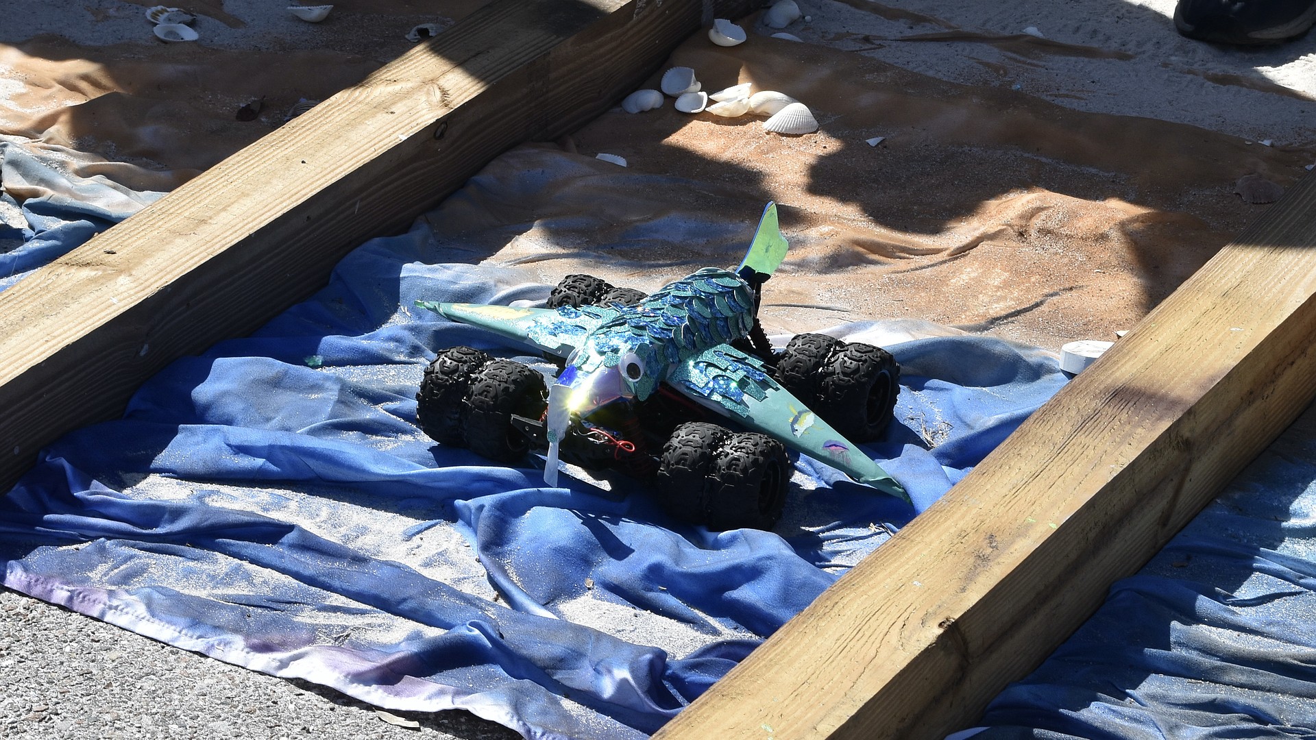 Racetrack puts kids’ imagination to the test at Fab Lab competition ...