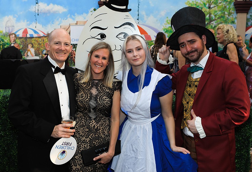 Your Observer | Photo - Sam and Erin Hardie with Elizabeth Unruh and ...