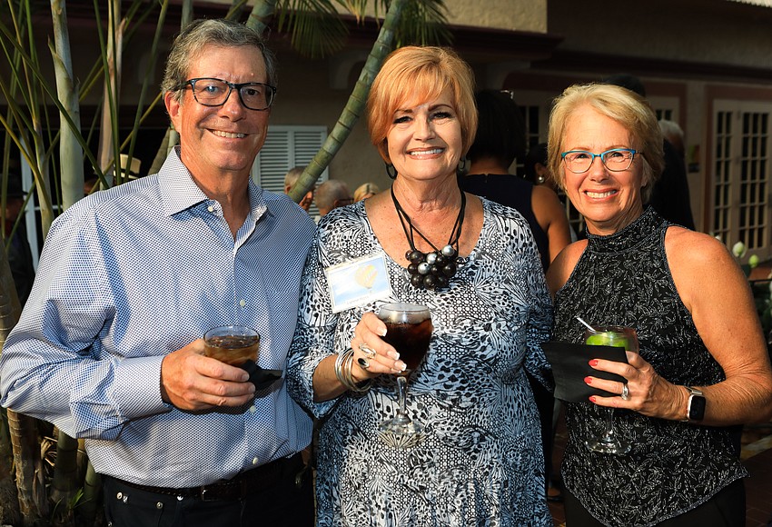 Your Observer | Photo - Chase Curtis, Lynne Ross and Robin Curtis