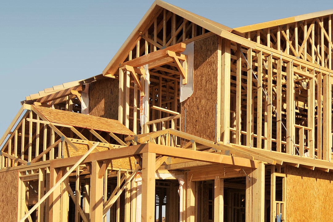 Building permits for single-family homes increase in March but remain ...