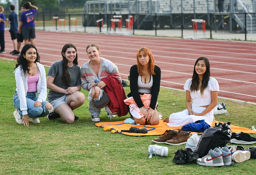 West Orange Times & Observer | Photo - Sophia Malkani, Veronica Rupp ...