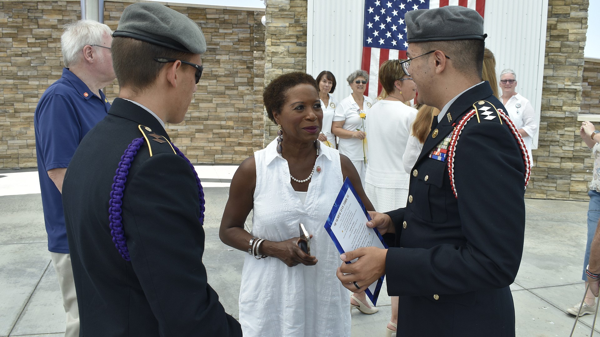 Memorial Day tribute at Sarasota National Cemetery honors the fallen ...