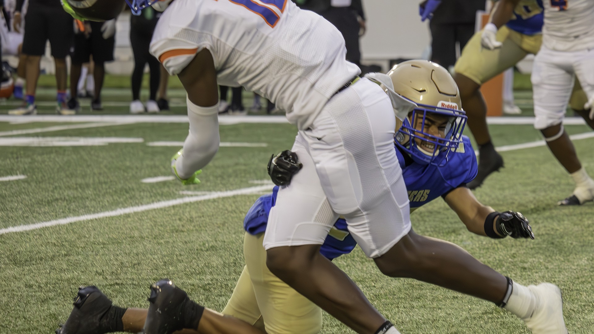 Dominant debut: Mainland's Hill scores points on offense, defense in ...