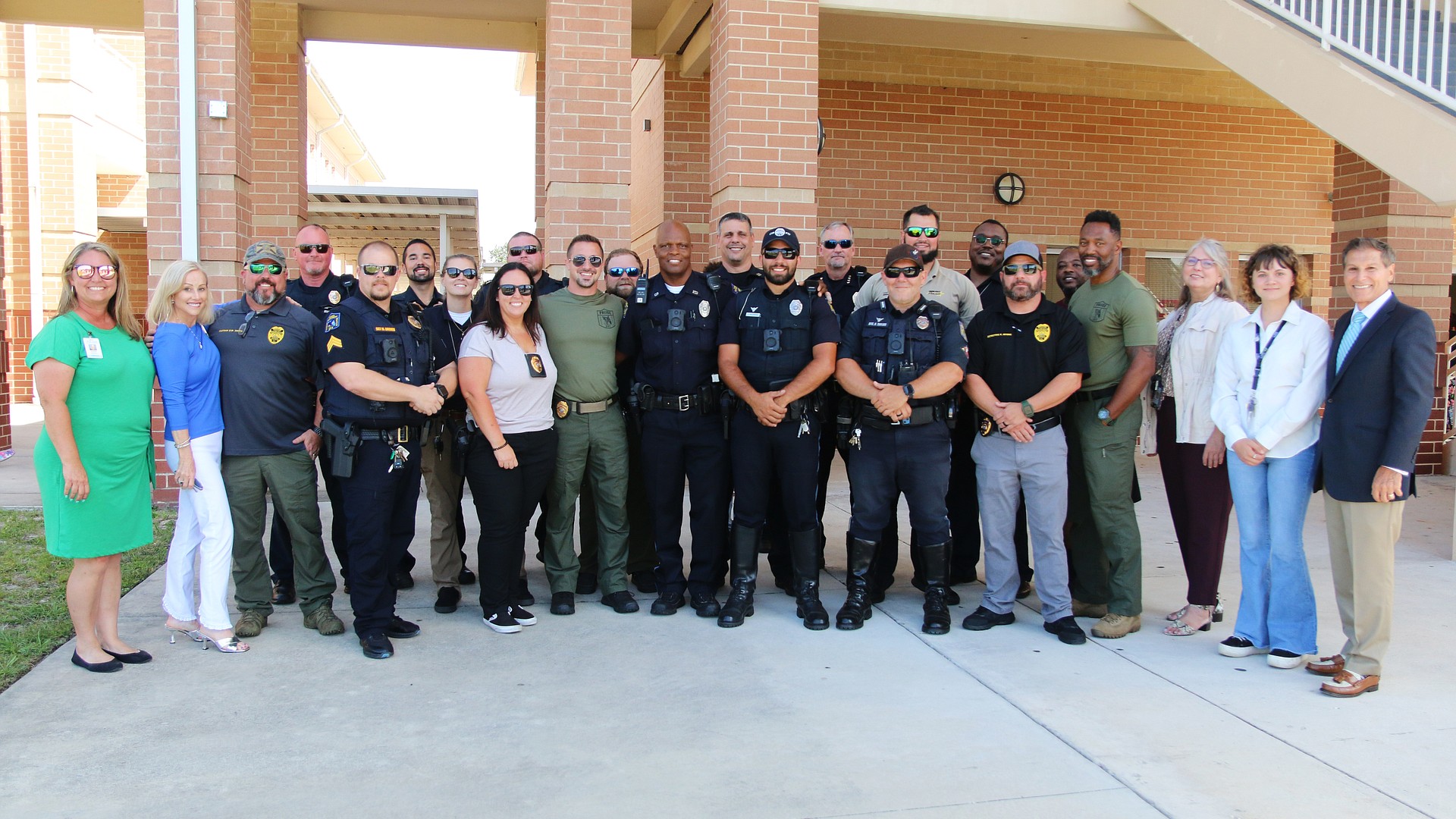 Thank you, Officer: OBMS holds 'clap out' for Ormond Beach Police Officer Greg Stokes | Observer ...