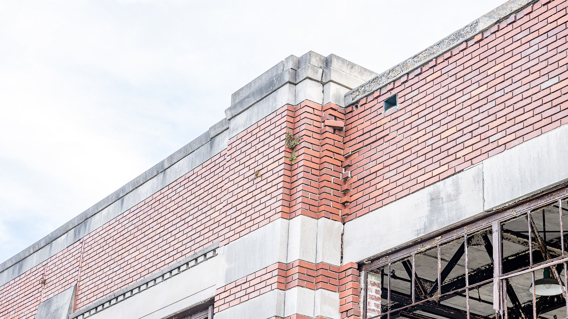Photo gallery: A look at the crumbling, historic Ford assembly plant ...
