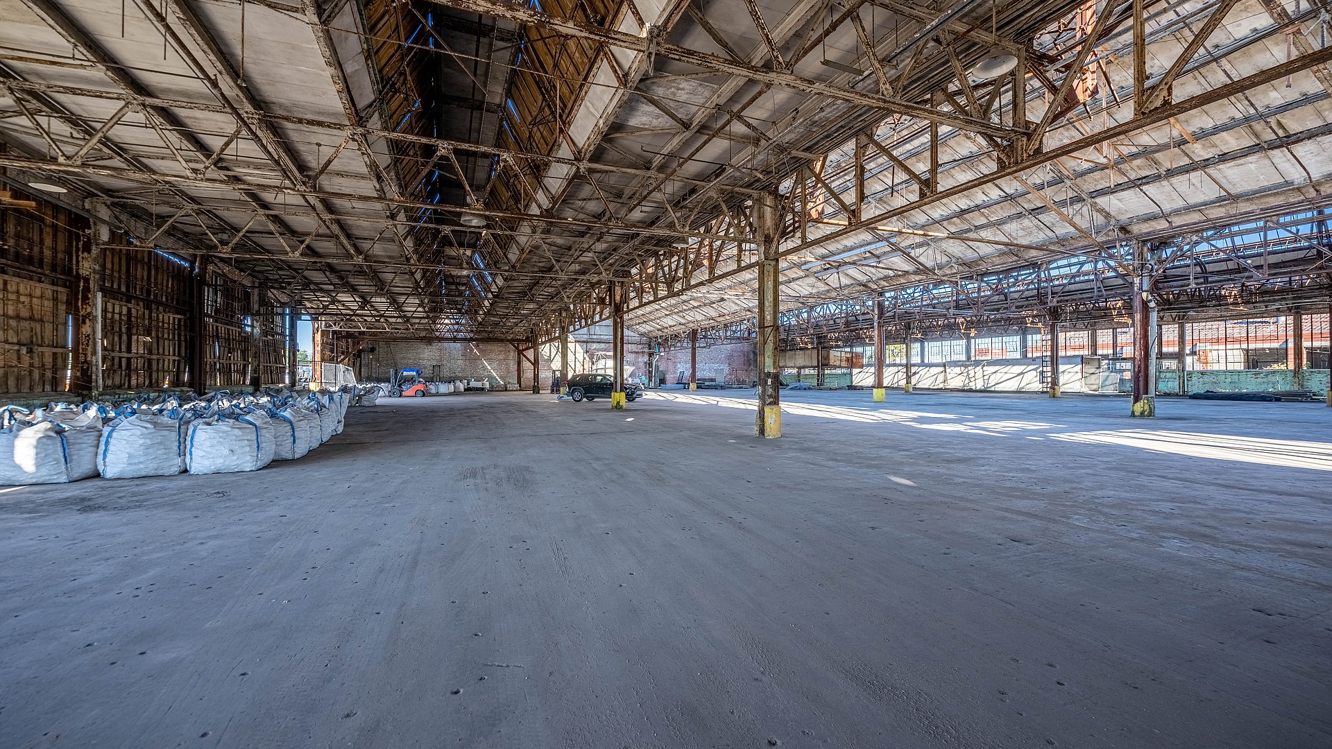 Photo gallery: A look at the crumbling, historic Ford assembly plant ...