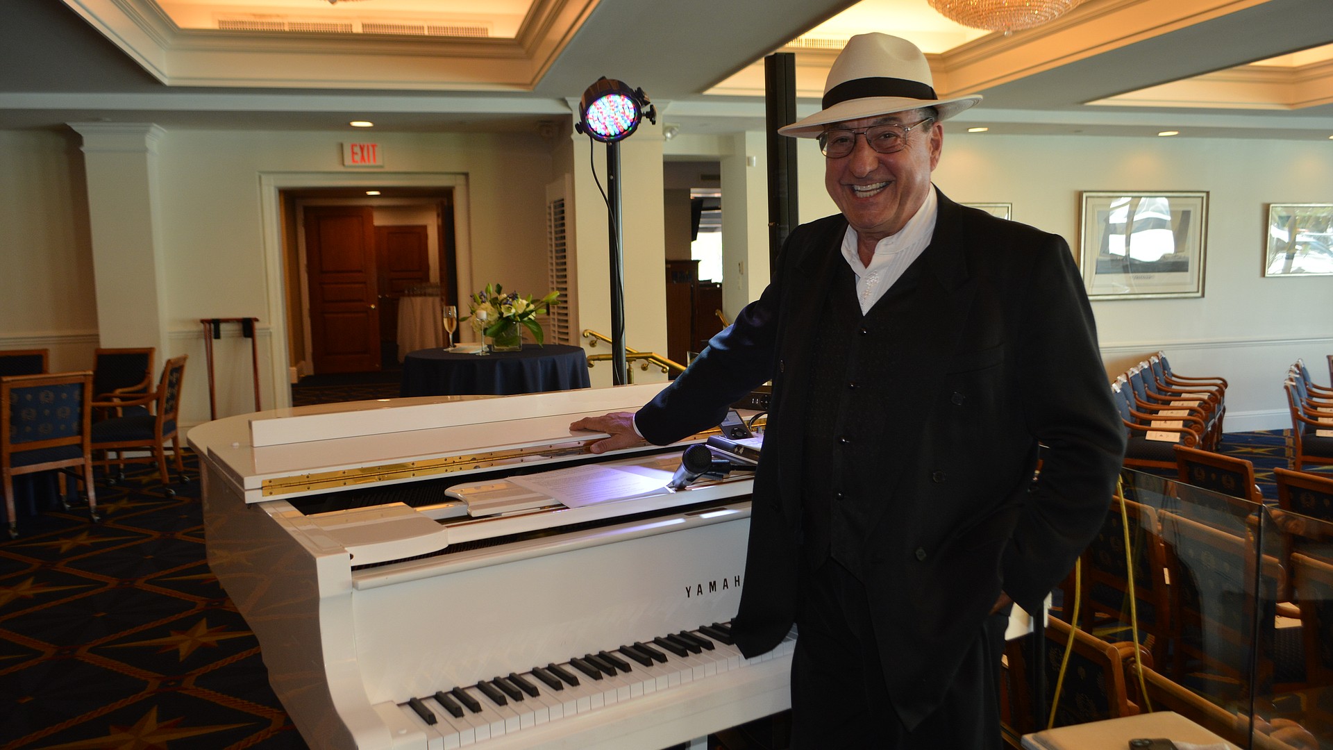 Bird Key Yacht Club installs new commodore, Board of Governors | Your ...