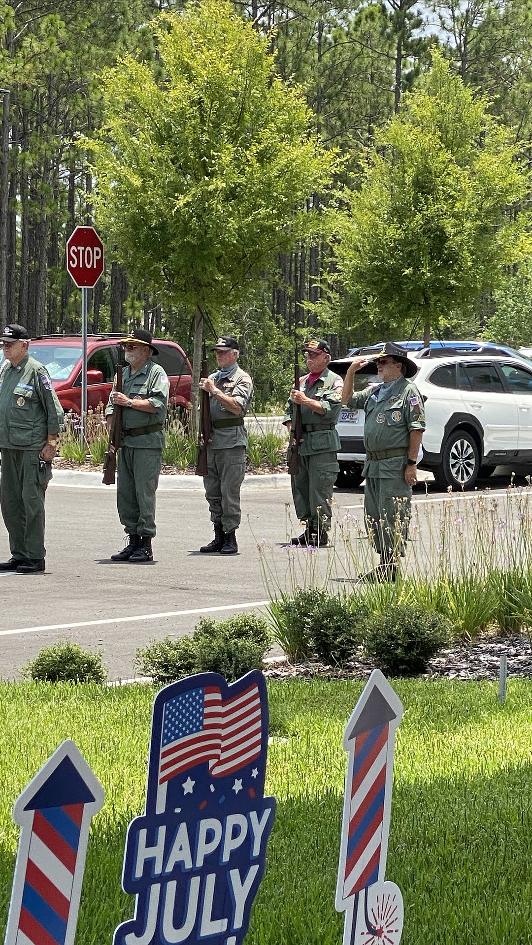 Paradise Pointe holds flag raising ceremony for Fourth of July ...