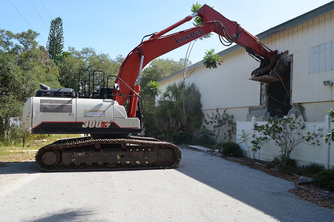 Ground finally broken for Bath & Racquet redevelopment | Your Observer