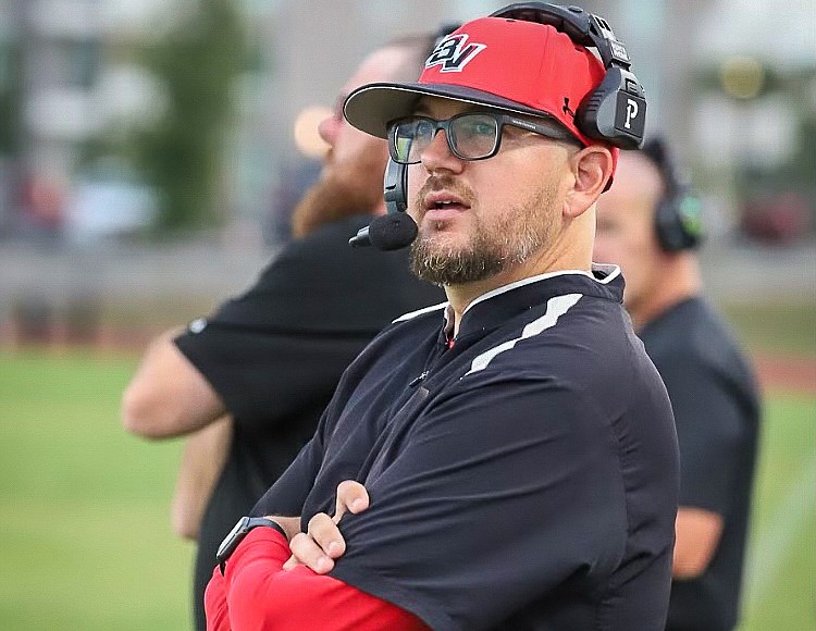 Lake Buena Vista football coach steps down | West Orange Times & Observer