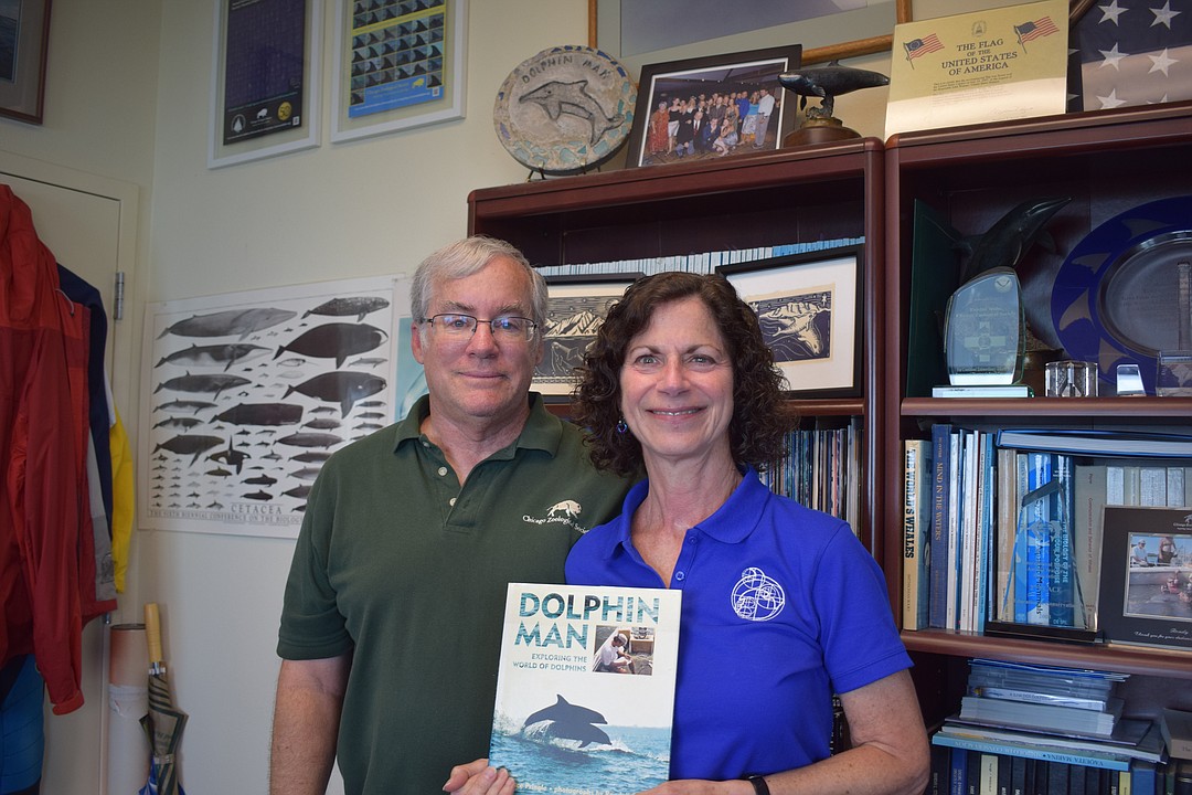 Husband and wife dolphin researchers balance each other's strengths ...