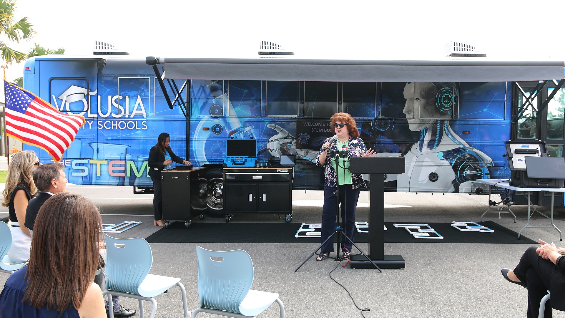 STEM on the move: Volusia County Schools unveils new science mobile lab ...