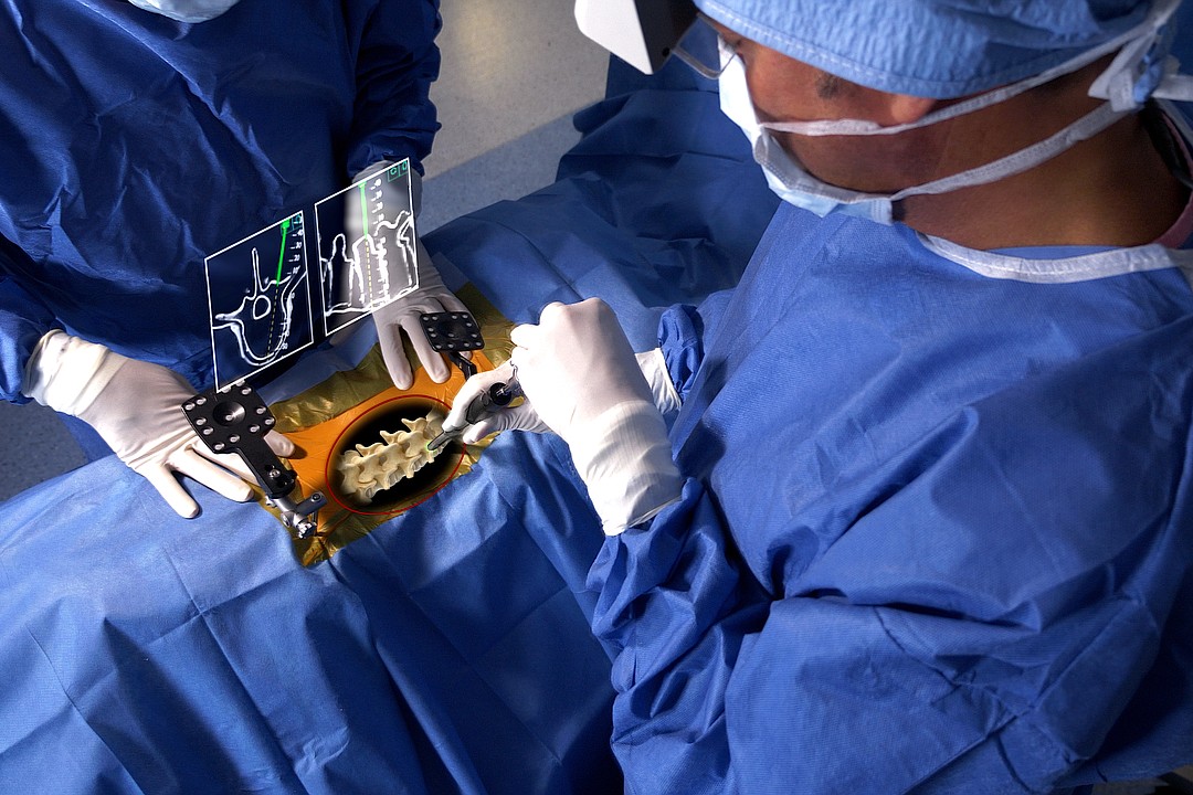AR technology offers 'X-ray vision' for spinal surgery at SMH | Your ...