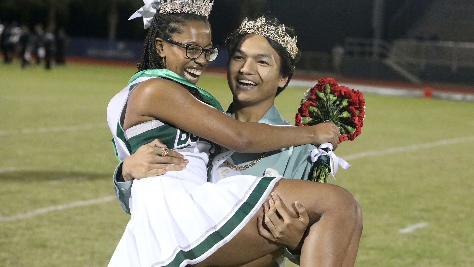Leila Jackson, Noreen Fajardo named FPC's homecoming king and queen ...