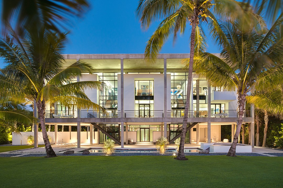 Modern Siesta Key estate listed for sale at $21 million | Your Observer