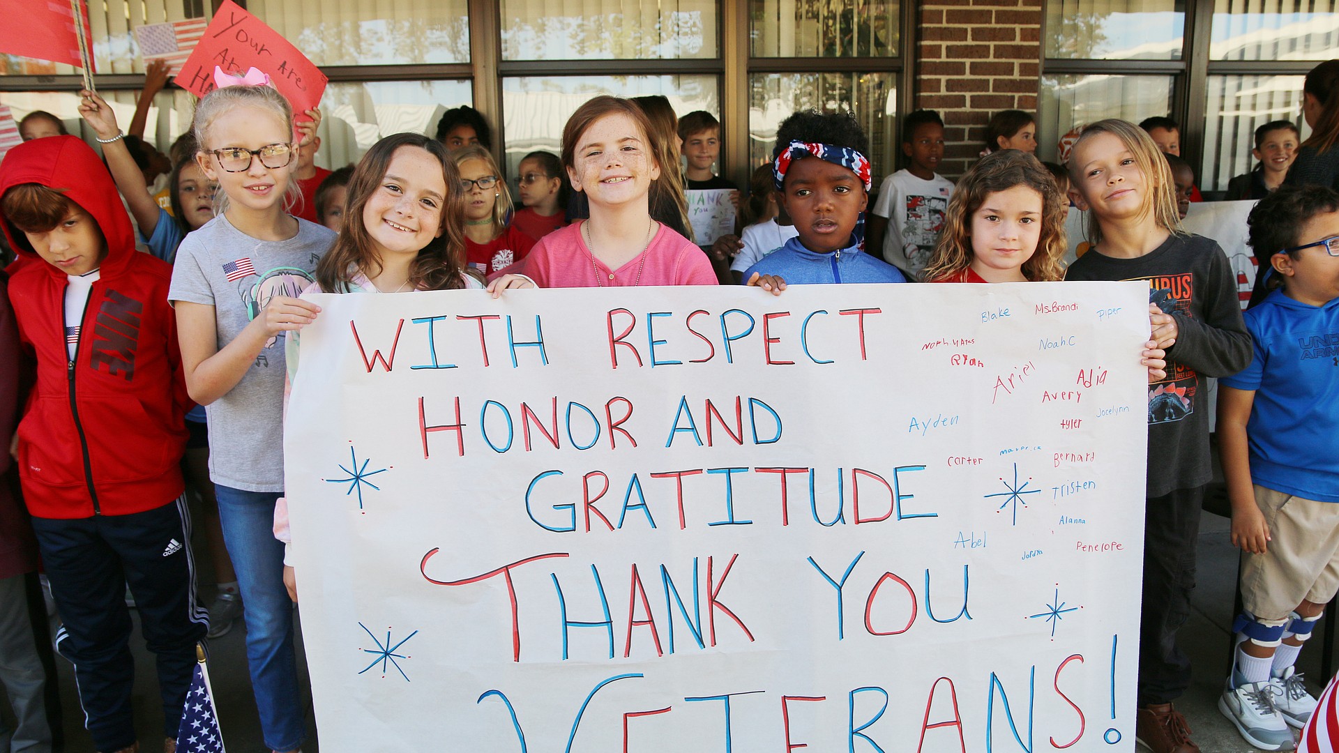 Honor roll: Pine Trail Elementary honors veterans with special program ...