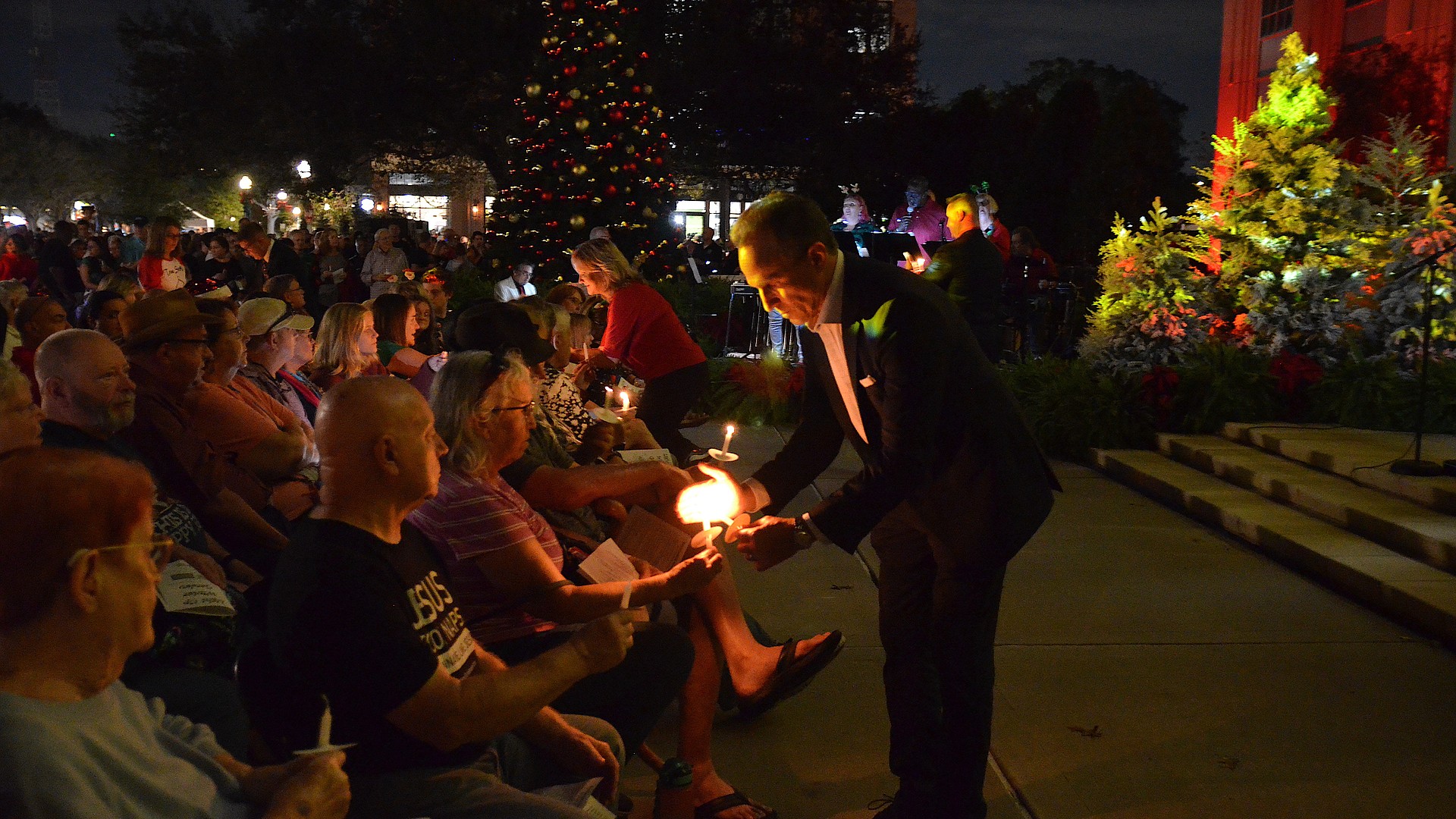 PHOTOS: Light Up Winter Garden | West Orange Times & Observer
