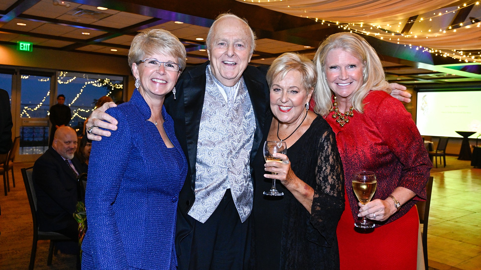 Designing Women hosts evening packed with fashion, flowers and ...