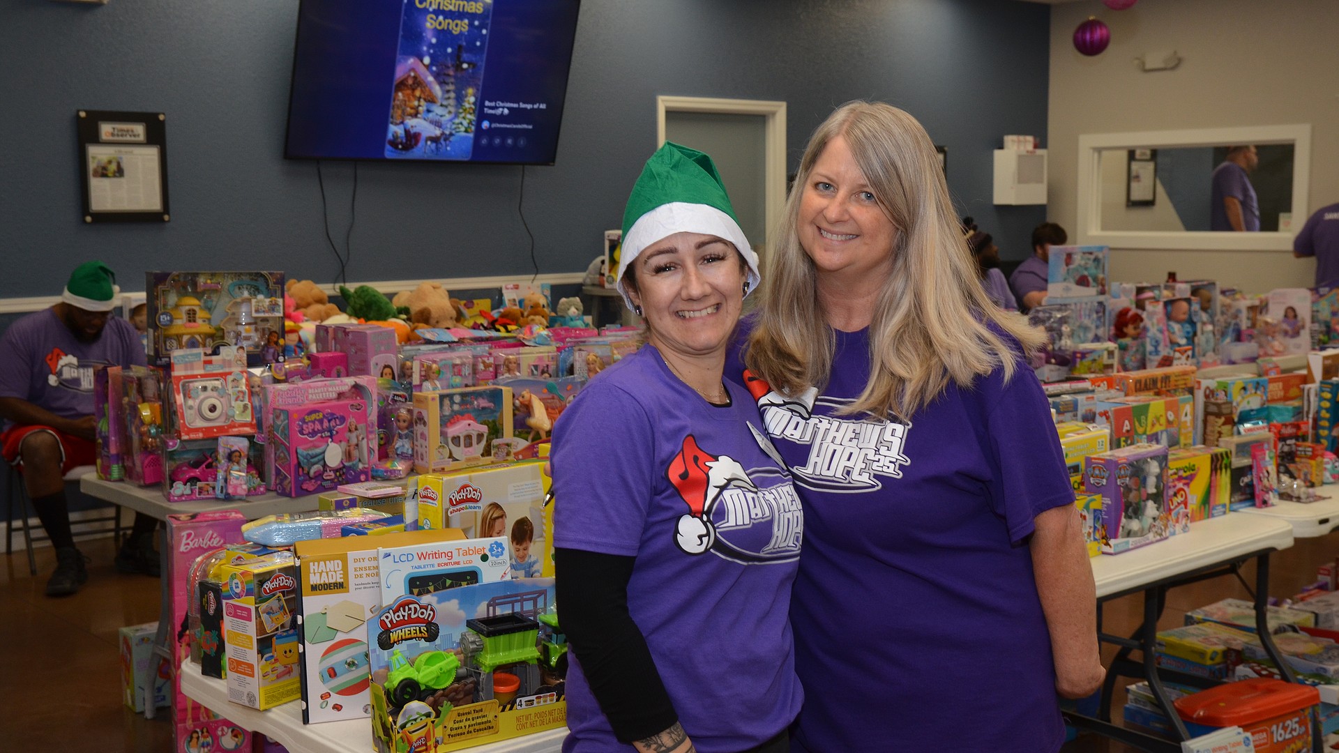 PHOTOS: Matthew’s Hope opens Santa’s workshop | West Orange Times ...