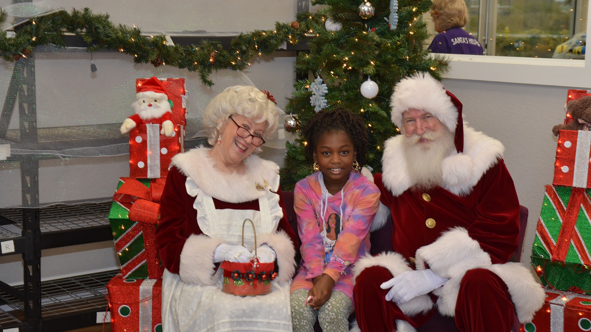 PHOTOS: Matthew’s Hope opens Santa’s workshop | West Orange Times ...