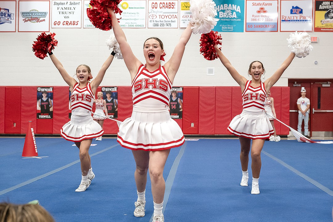 Battle at the Beach: Seabreeze cheers its way to a grand championship ...