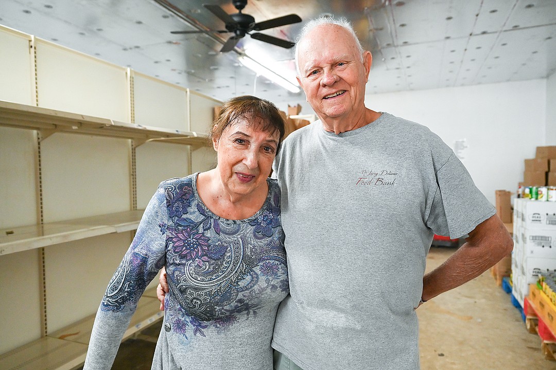 Jewish Federation volunteers June and Warren Duncan understand the need ...