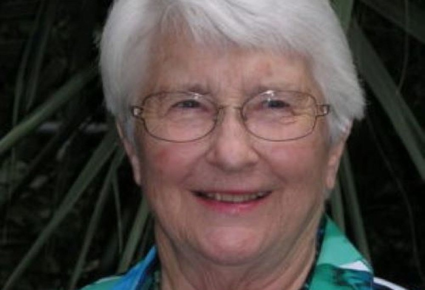 Plant expert presenting book talk about edible nature | West Orange ...