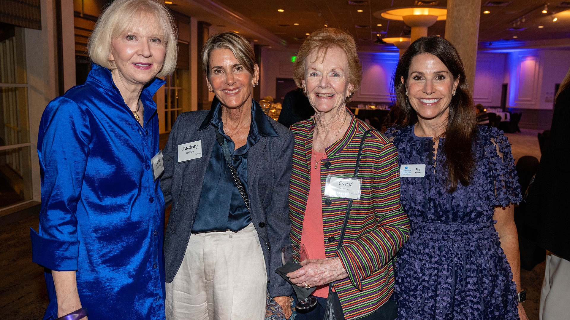 Guest conductor enlightens orchestra patrons at Masterworks 4 Dinner ...