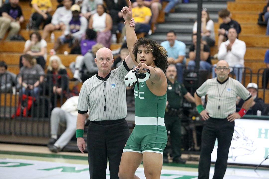 Bulldog champs: Stallings, Laupepa win titles at 38th annual Flagler ...