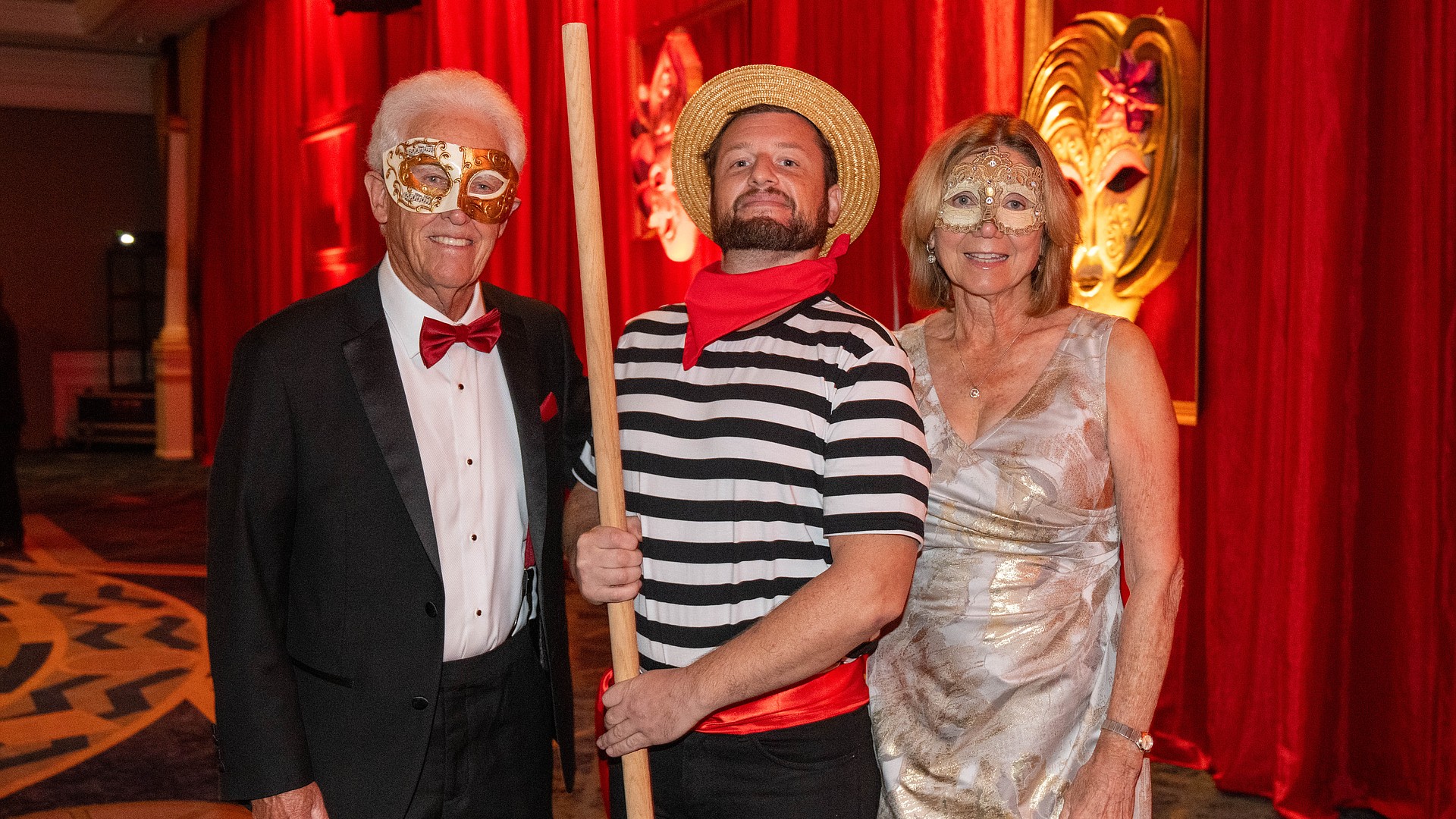 Guests show their secretive sides at Opera Gala’s masked ball | Your ...